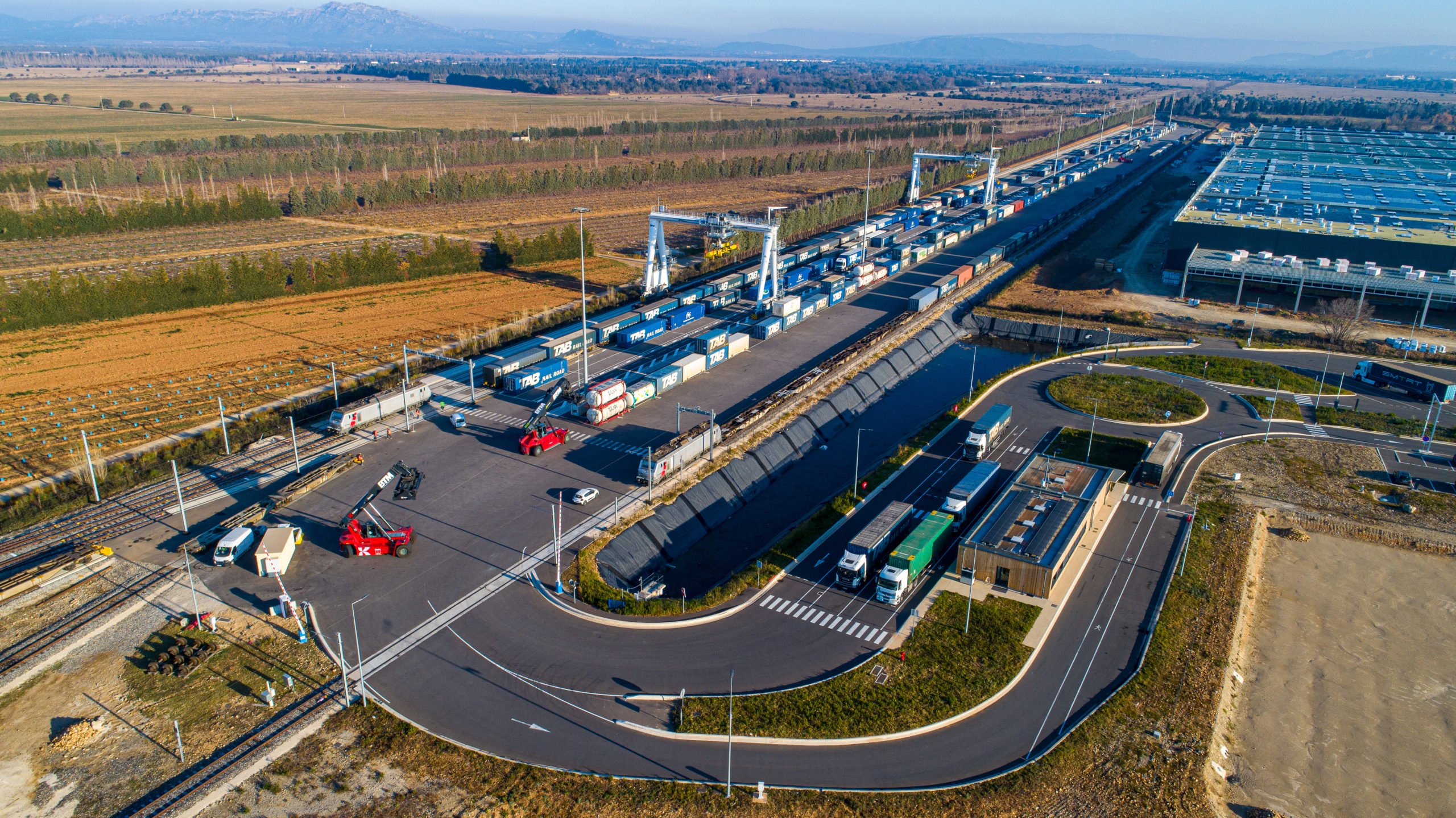 TAB Rail Road : L'innovation au service d’un transport décarboné ! - TAB transports